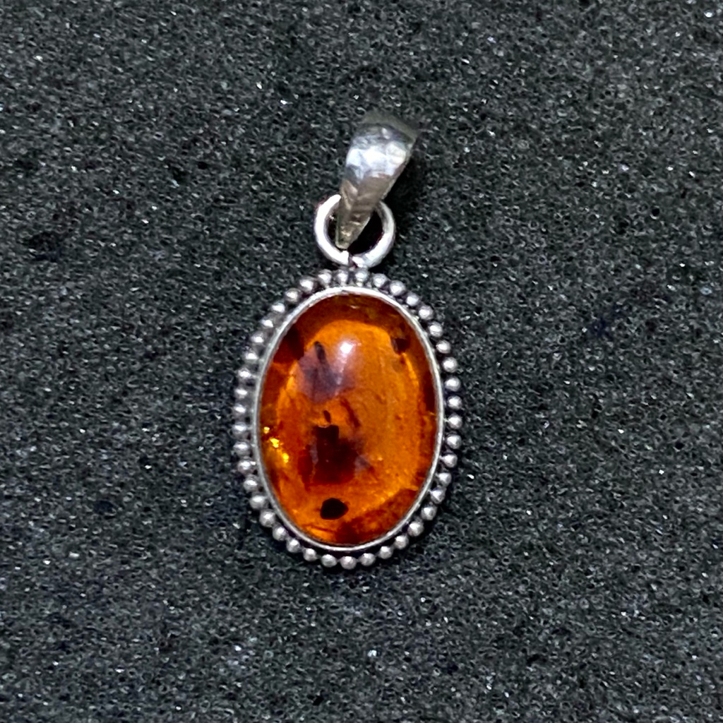 Jual Liontin Perak Oval Amber Silver Pendant (925 Silver) | Shopee ...