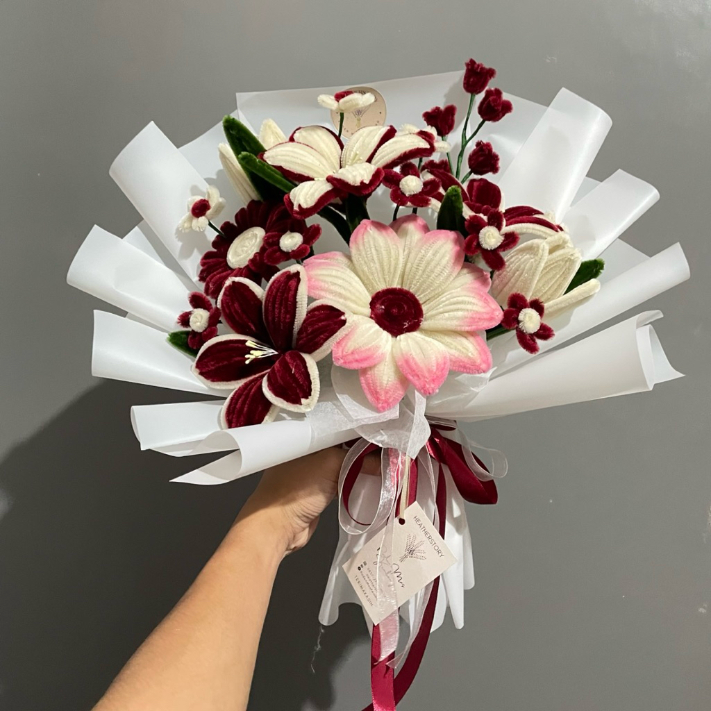 Jual buket bunga lily maroon kawat bulu pipecleaner | Shopee Indonesia