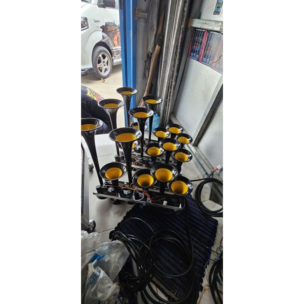 Jual basuri v3 6 corong custom untuk 12 not logo B | Shopee Indonesia