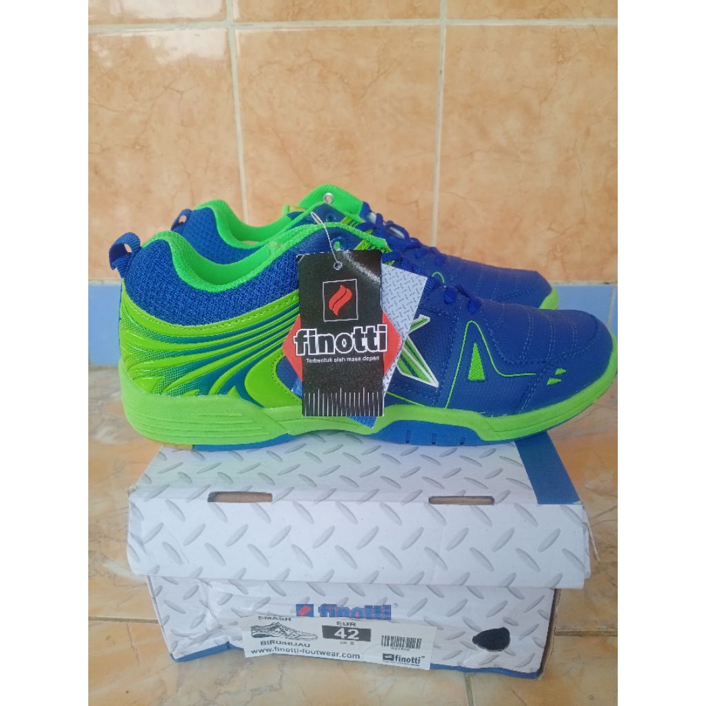 Jual Sepatu badminton Finotti dan Profesional | Shopee Indonesia