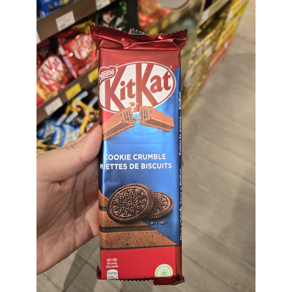 Jual (pre-order) original nestle kitkat cookie crumble / hazelnut ...