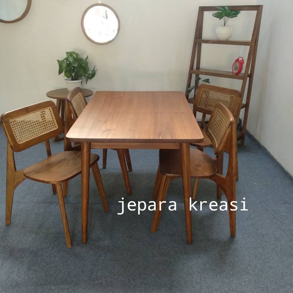 Jual meja makan kayu jati 4 kursi rotan minimalis, set meja makan jati 4 kursi minimalis ...