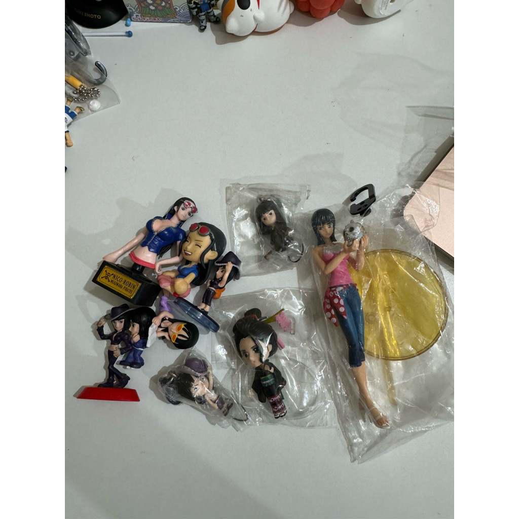 Jual One Piece Nico Robin Original Japan Keychain Ganci | Shopee Indonesia