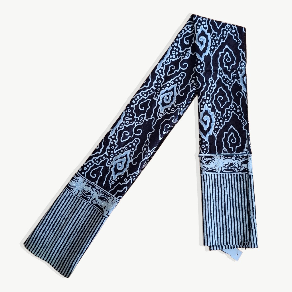 Jual BATIK SALMA Syal Slayer Doby Batik Mega Mendung | Shopee Indonesia