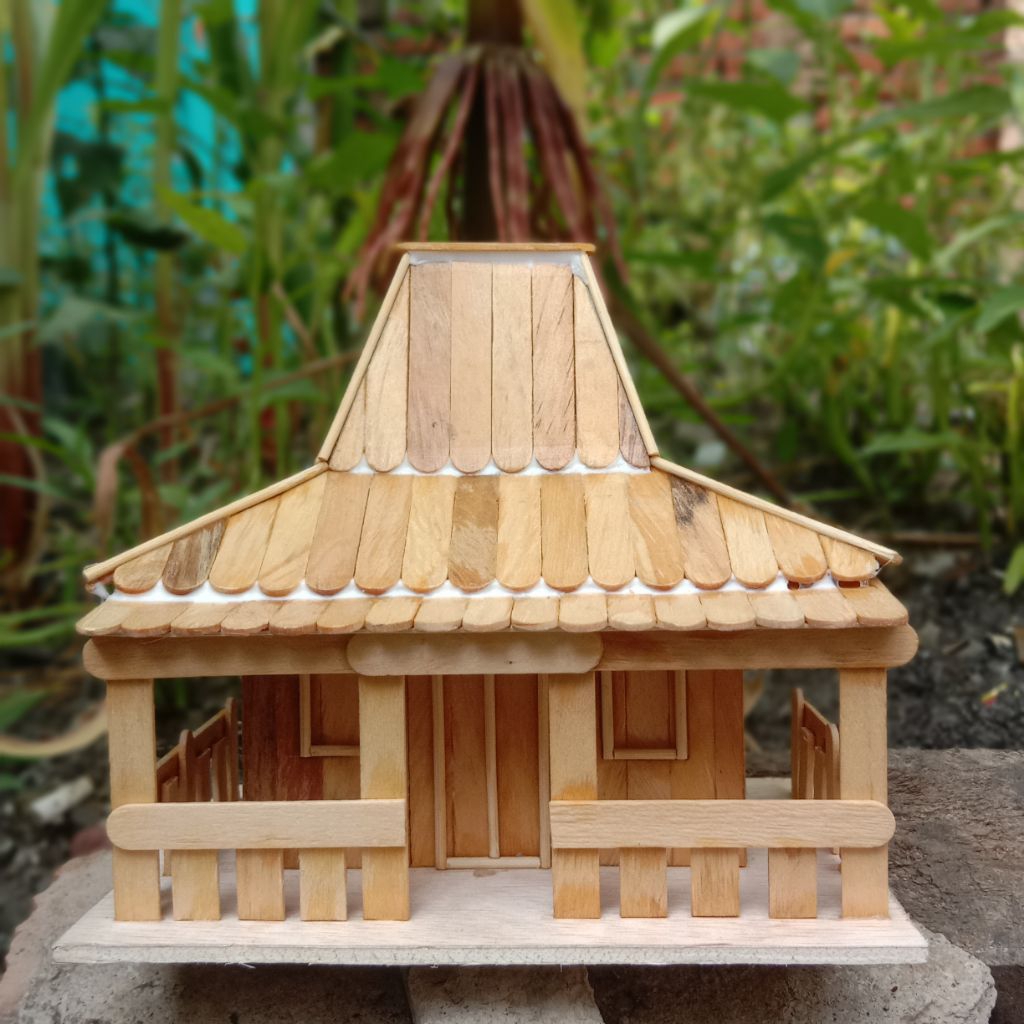Jual RUMAH ADAT MINIATUR JOGLO DARI STIK ES KRIM | Shopee Indonesia