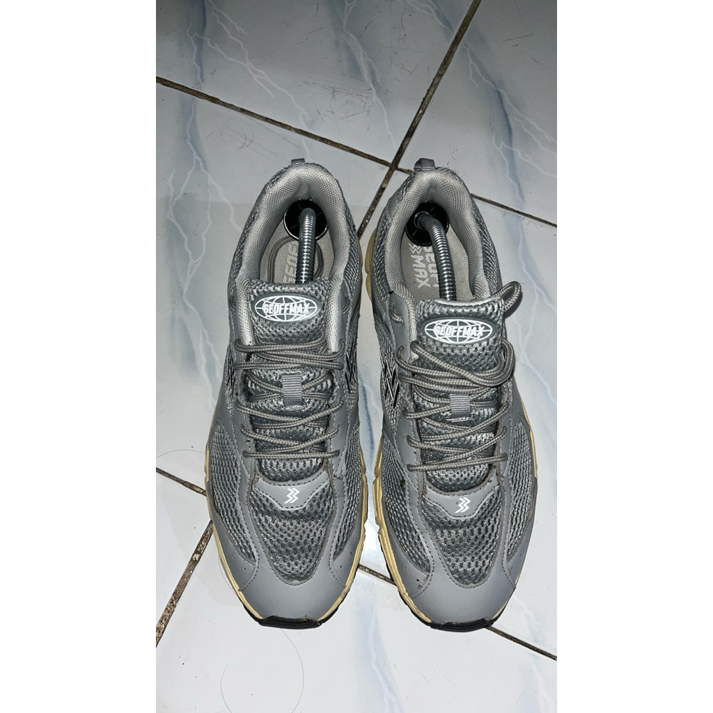 Jual Geofmaxx Robin Racer Second Size 43 | Shopee Indonesia