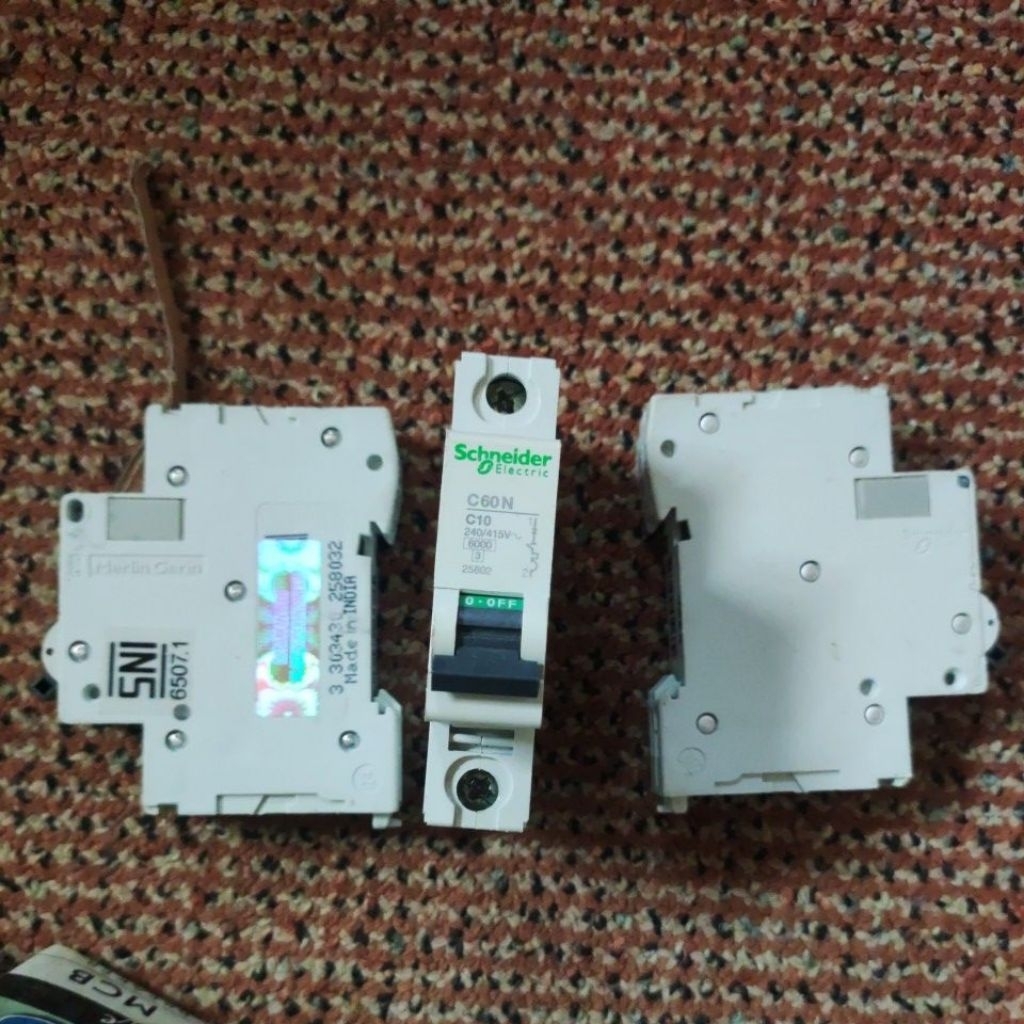 Jual MCB 1P Schneider C60N 2A s/d 63A Original Bekas | Shopee Indonesia