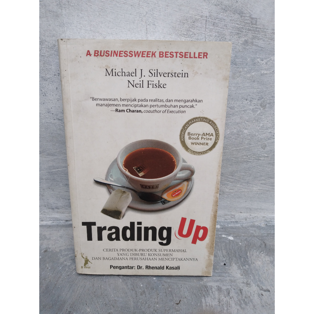 Jual Buku Trading Up [Cerita Produk-Produk Supermahal yang Diburu ...