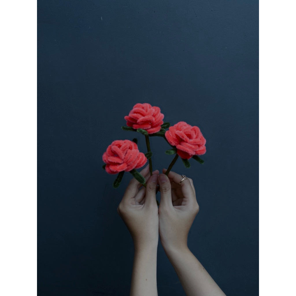 Jual 1 Tangkai Bunga Mawar Isian Bouqet | Rose Pipe Cleaner | Isian Bouqet Mawar | Shopee Indonesia