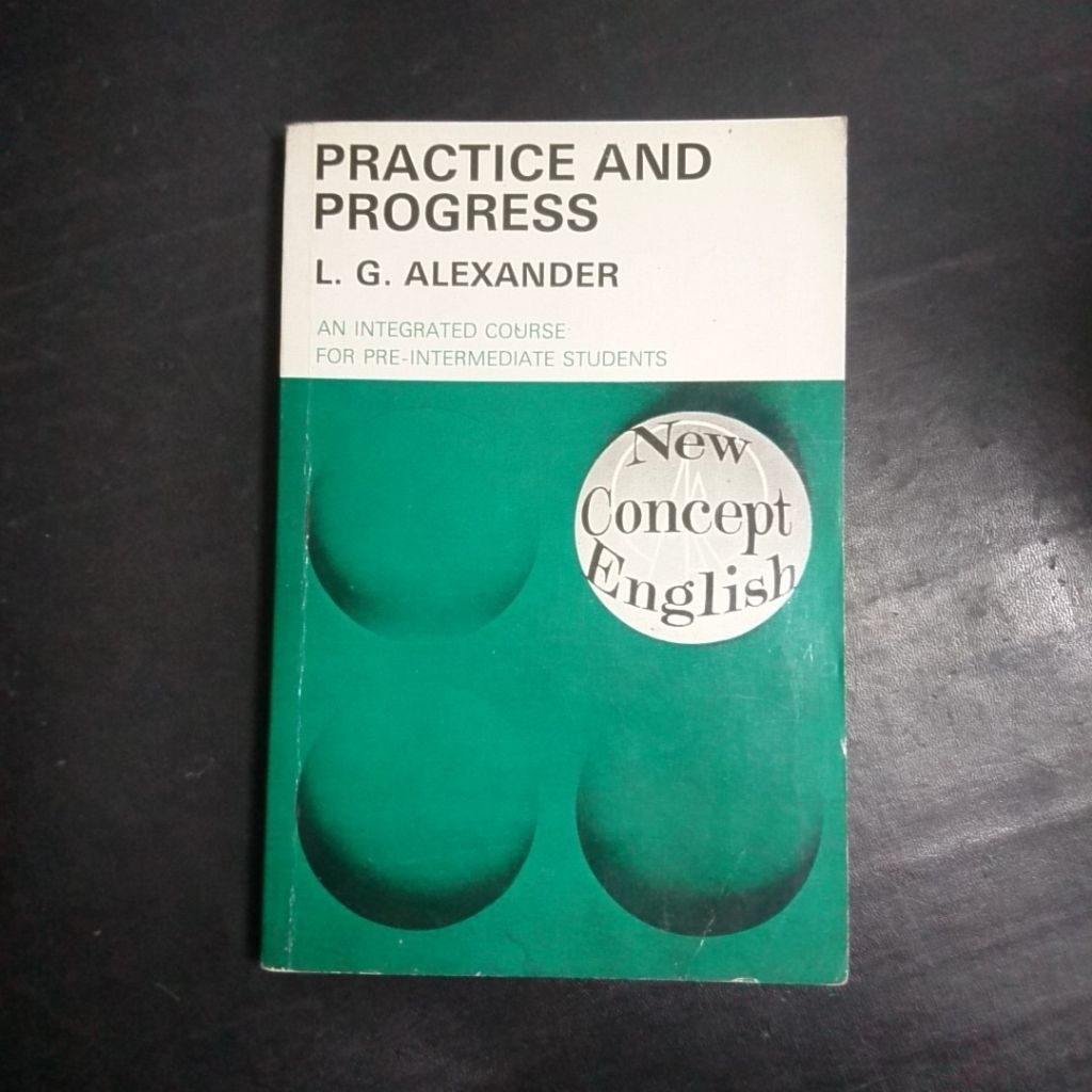 Jual Practice and Progress: An Integrated Course for Pre-Intermediate ...