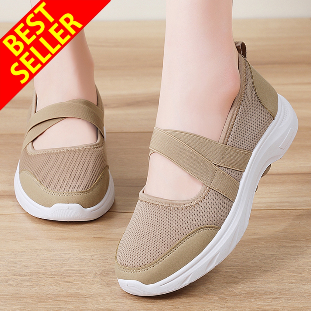 Jual QINGSHUI Sepatu Sneakers Slip-On Wanita Model Terbaru Hitam Putih ...