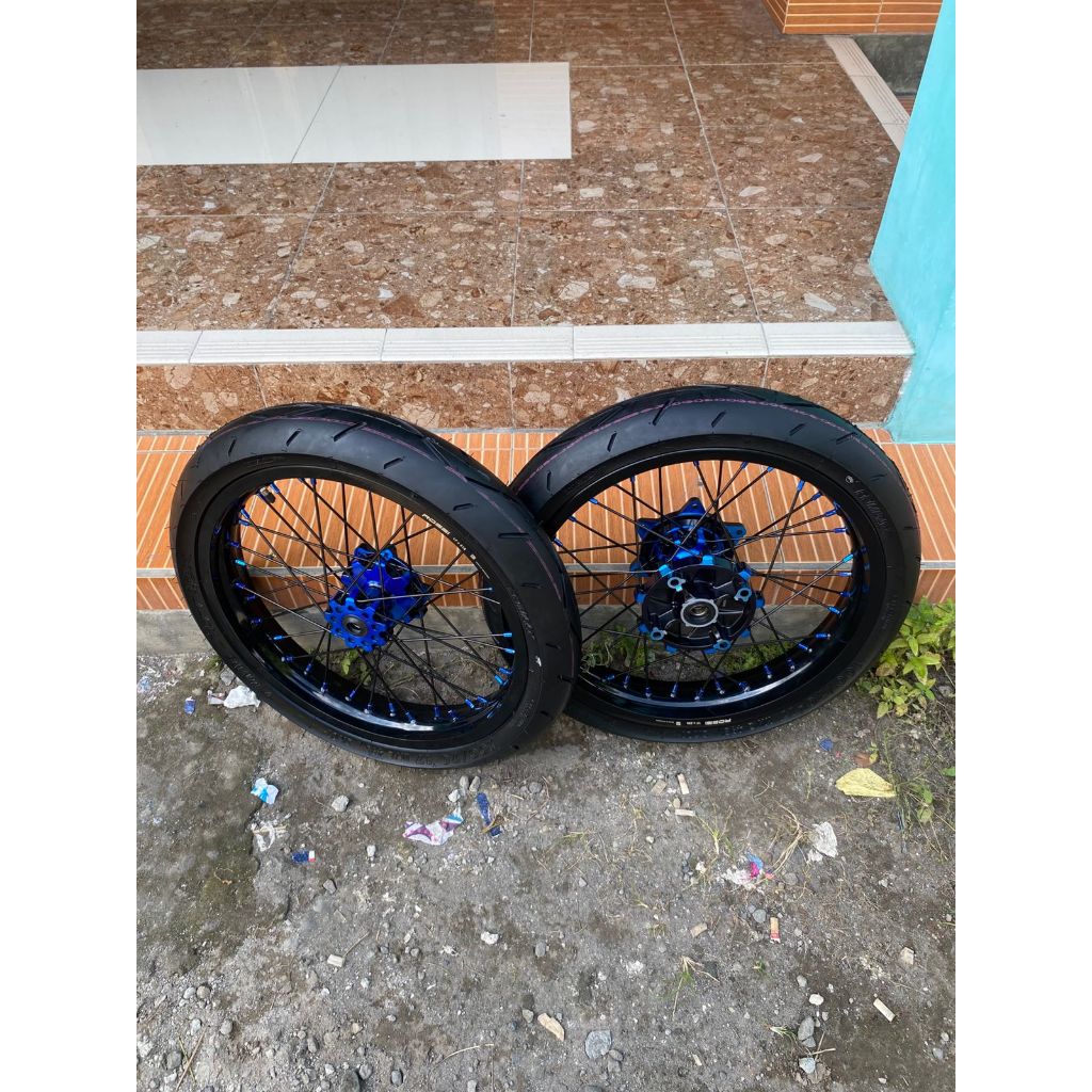Jual Wheelset CRF Surex Ukur 215/250 Ban Primax Baru Ring 17 Ukur 100/ ...