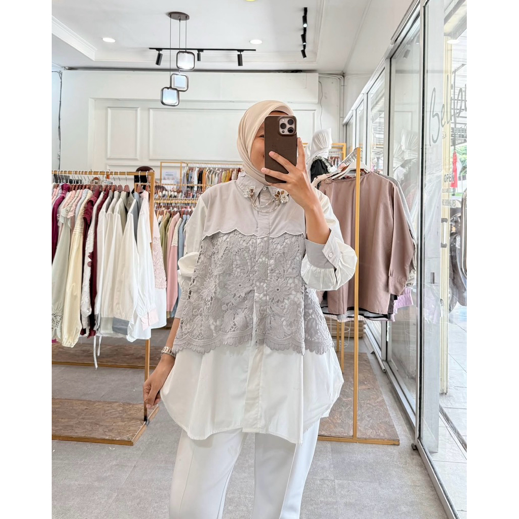 Jual DELIA BLOUSE | Shopee Indonesia
