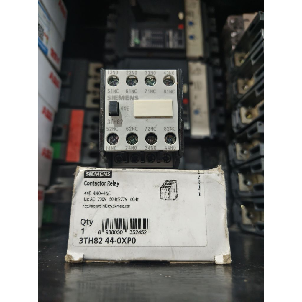 Jual Kontaktor Contactor Relay SIEMENS 3TH82 44-0X AC230V 50Hz/277V ...