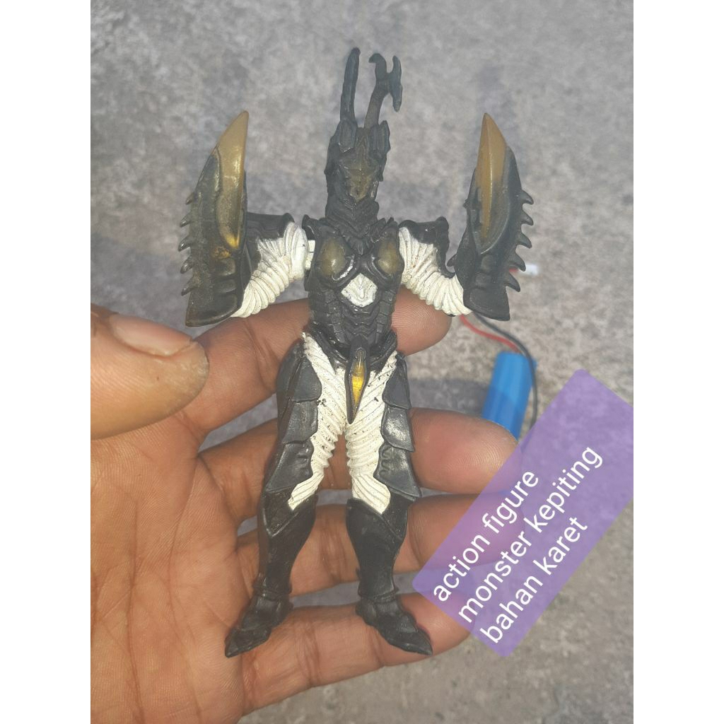 Jual action figure monster kepiting bahan karet | Shopee Indonesia