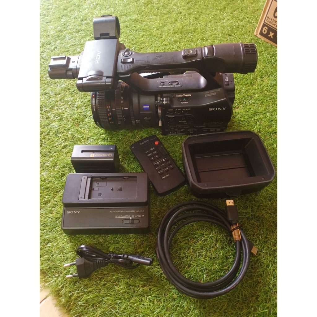 Jual Sony HVR Z7P Fullset dengan lensa rusak | Shopee Indonesia