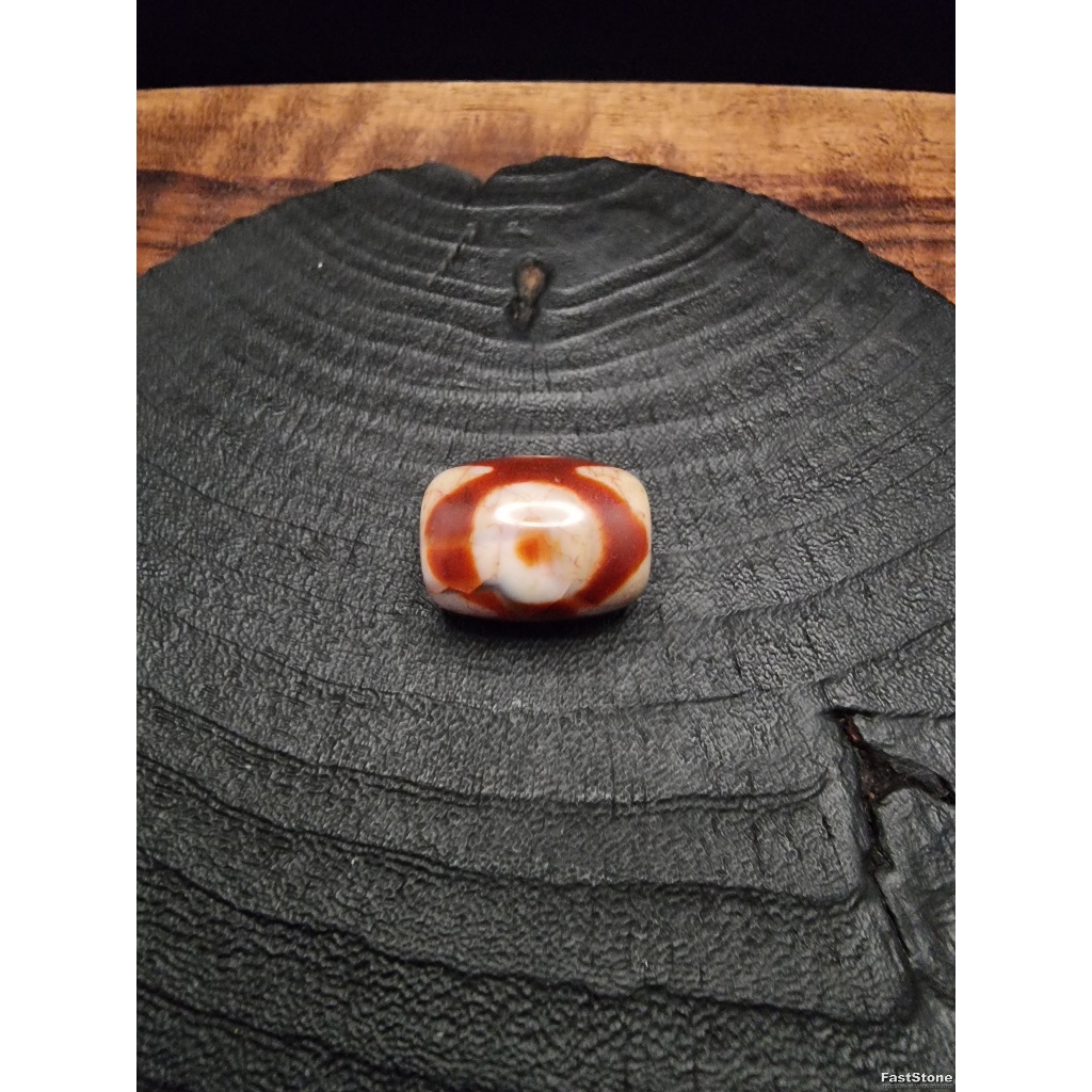 Jual Batu Dzi Red 3 Mata Tiger Fang Tooth Fire Blessed Tibet Wealth ...