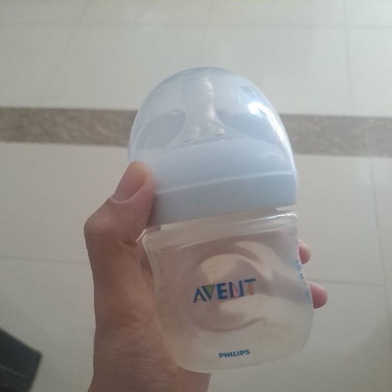 Jual botol susu philip avent preloved dot 0-1 month | Shopee Indonesia