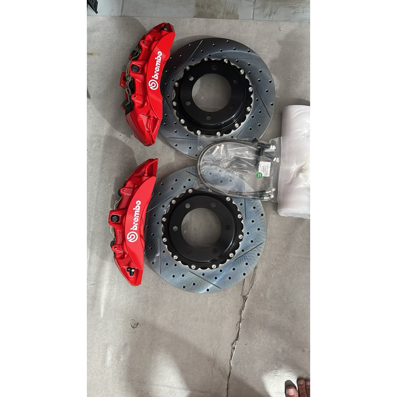 Jual bbk brembo innova fortuner hilux 6 pot ctsv 355mm | Shopee Indonesia