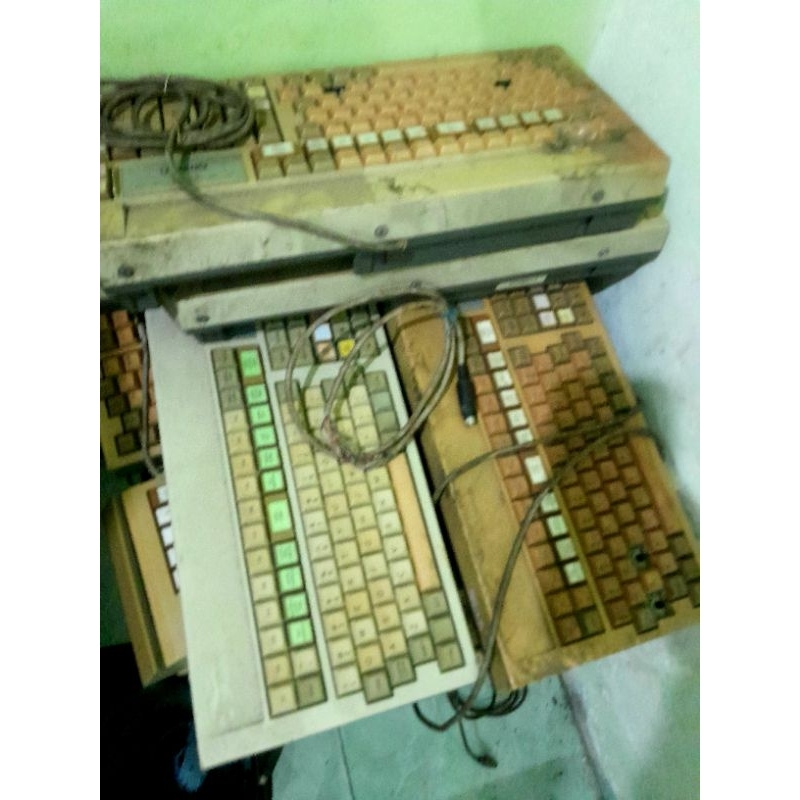 Jual KEYBOARD JADUL JUAL SESUAI FOTO COCOK BUAT EXPERIMEN | Shopee ...