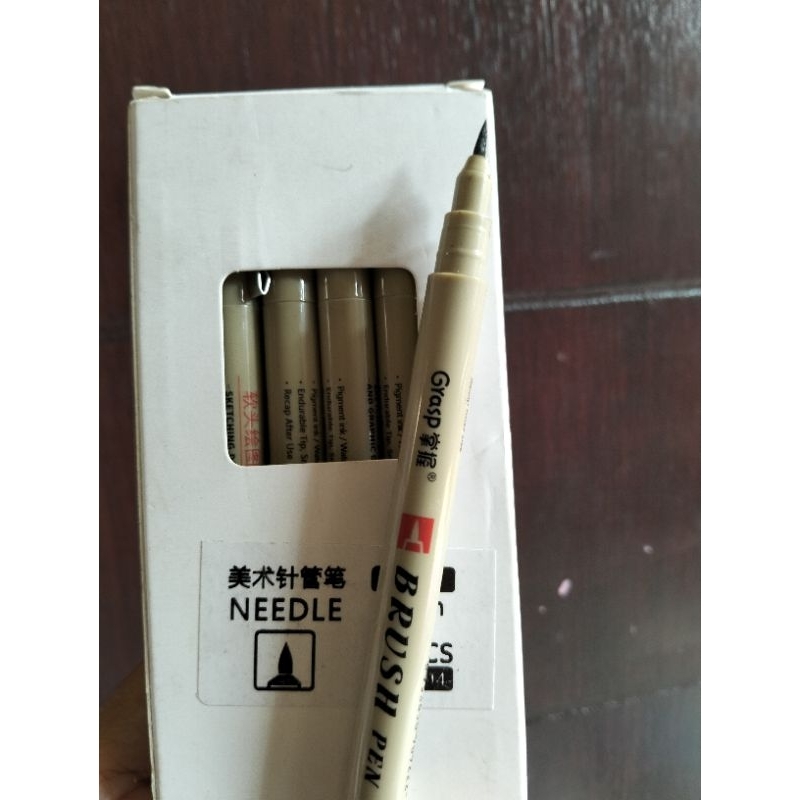 Jual Grasp Brushpen Fineliner (Penebal Crayon Grasp) | Shopee Indonesia