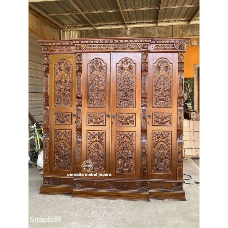 Jual Almari pakaian gebyok / Almari pakaian jati / Almari 4 pintu ...