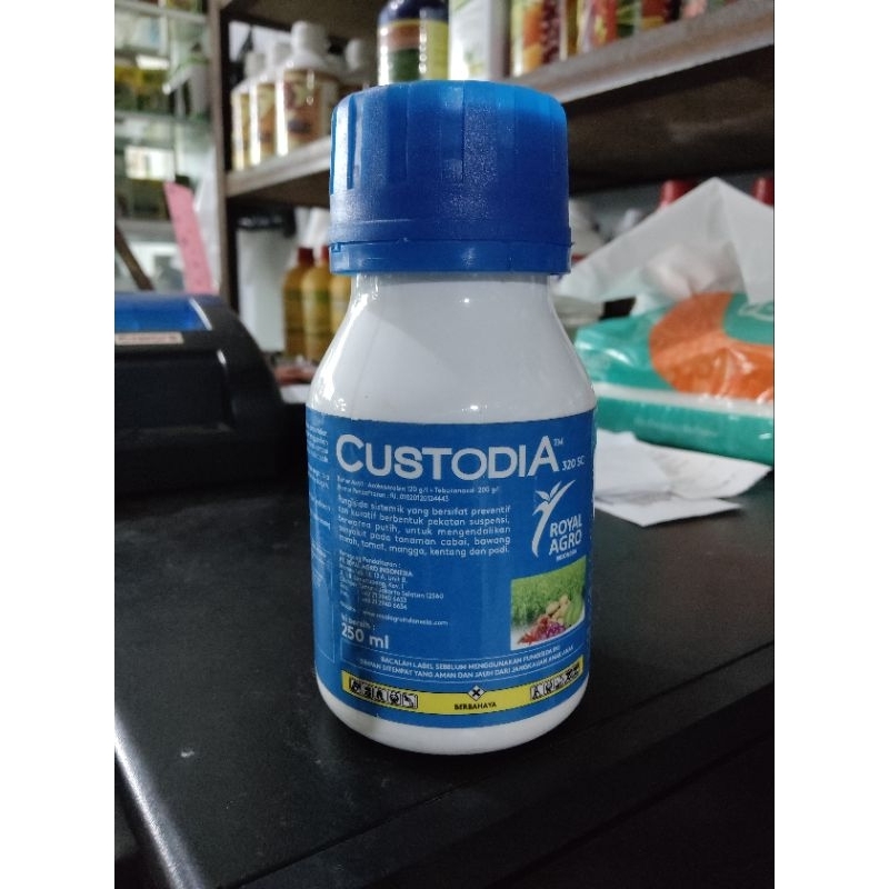 Jual Fungisida Custodia 320SC 100ml Royal Agro Indonesia | Shopee Indonesia