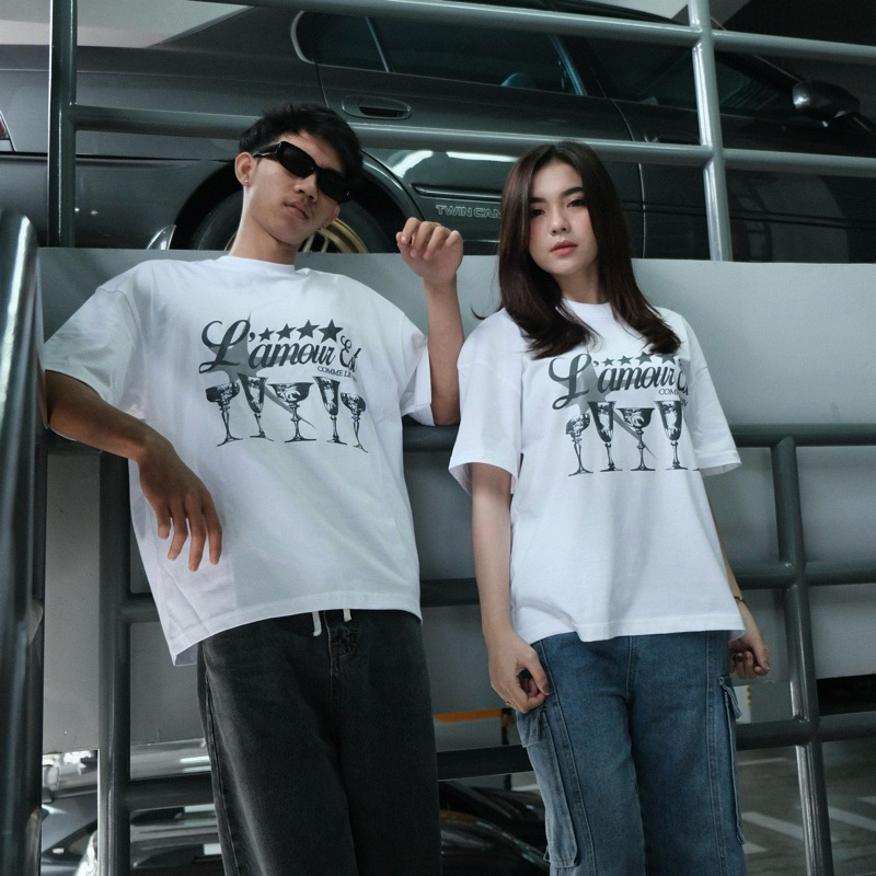 Jual Kaos Oversize boxy fit Aloive “Lamour” Tshirt combed 20s | Shopee ...