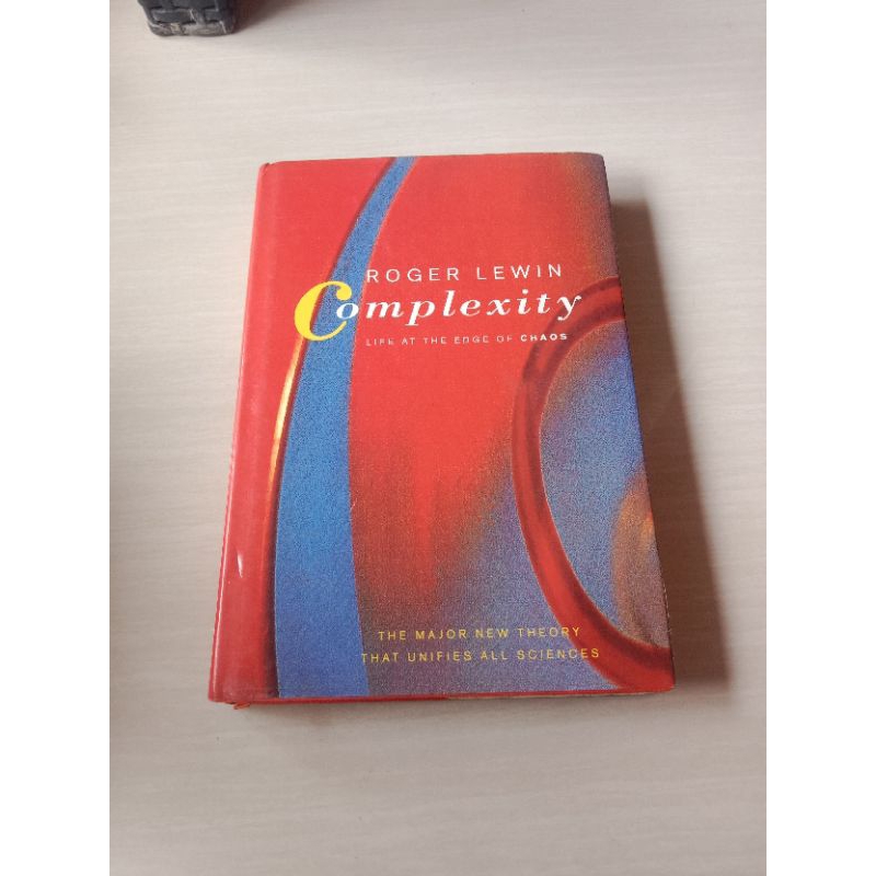 Jual COMPLEXITY Life at the edge of chaos by ROGER LEWIN | Shopee Indonesia