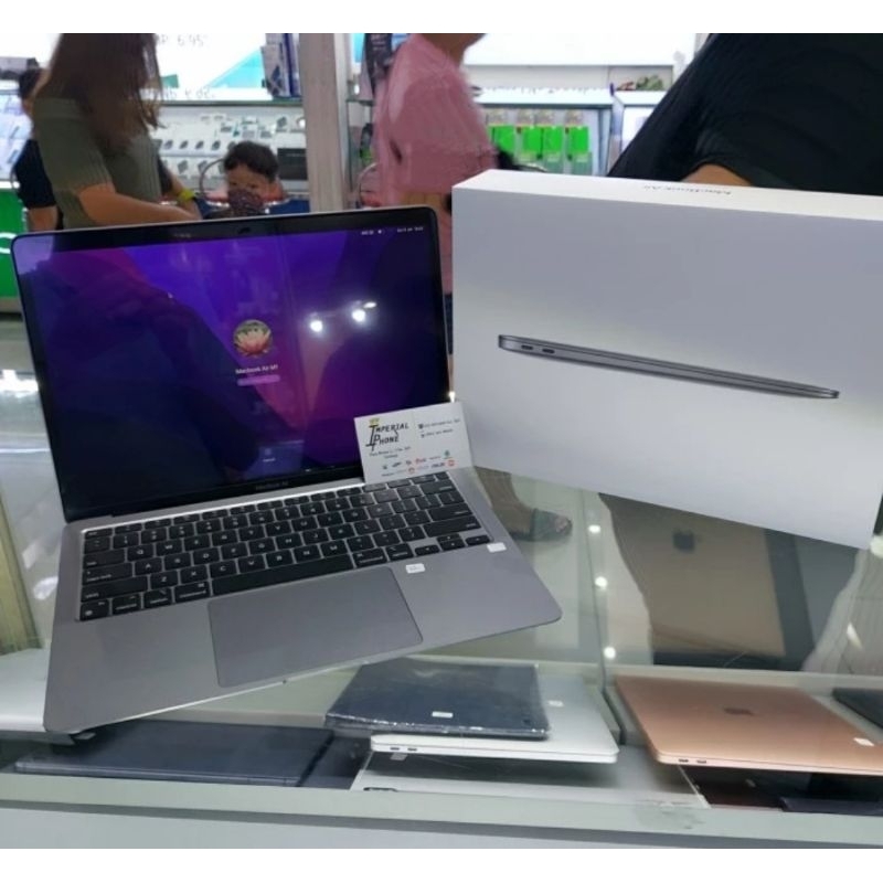 Jual macbook air m1 2020 13" 8/256 second resmi | Shopee Indonesia