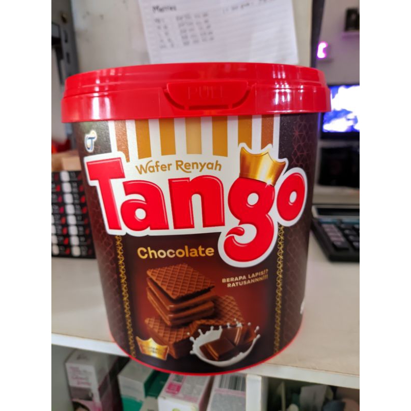Jual Tango wafer coklat jar/ timba 240g | Shopee Indonesia