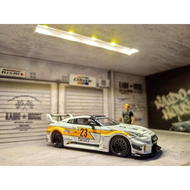 Jual Mini GT LBWK Silhouette Nissan GTR R35 LB Racing no 528 | Shopee ...