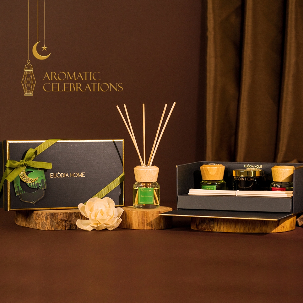 Jual Hampers Euodia Home Diffuser 50ml x 2 & Candle 70ml - Hampers ...