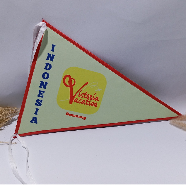 Jual Bendera Travel/Bendera Pemadu Wisata/Custom Bendera Segitiga ...