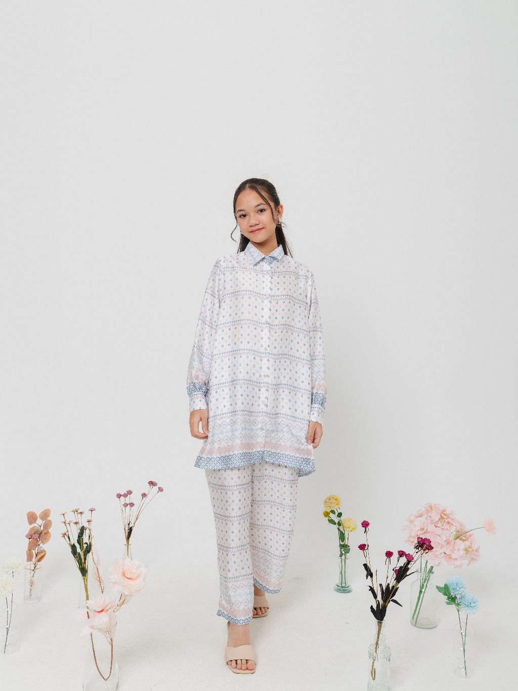 Jual ULTRAVIOLET Sariyah Raya Set 264 (2 Warna) - Setelan Wanita Kasual ...