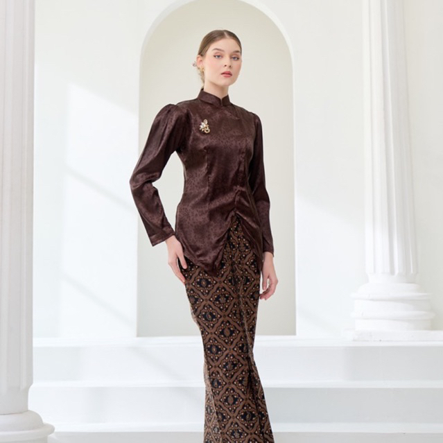 Jual Kebaya Janggan Jeng Yah / Kebaya Janggan Coklat / Kebaya Modern ...