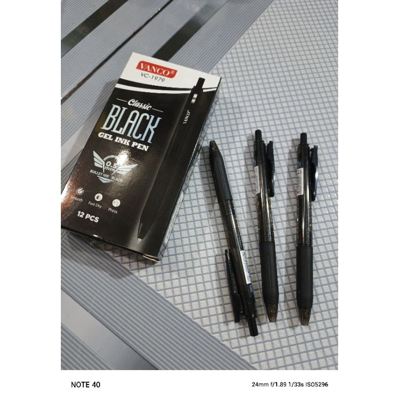 Jual (1 pak isi 12) bolpoint jell black classic pencet | Shopee Indonesia