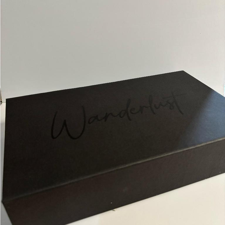 Jual Wanderlust Exclusive Hard Box Gift Packaging | Shopee Indonesia