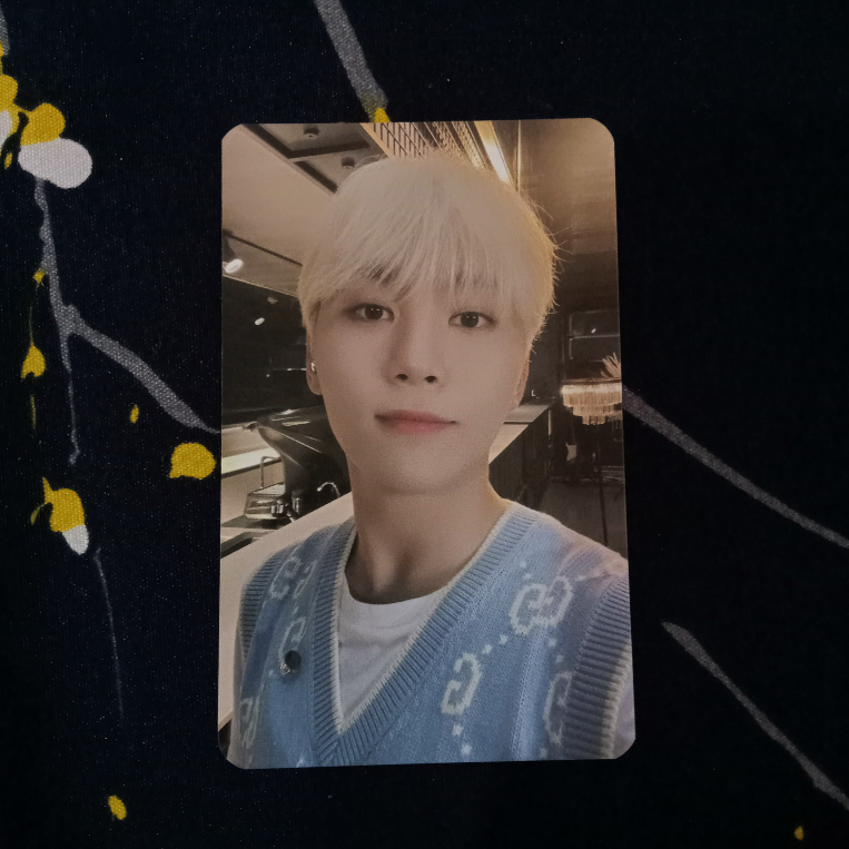 Jual LD SEUNGKWAN SECTOR 17 M2U R2 LUCKY DRAW SEVENTEEN | Shopee Indonesia