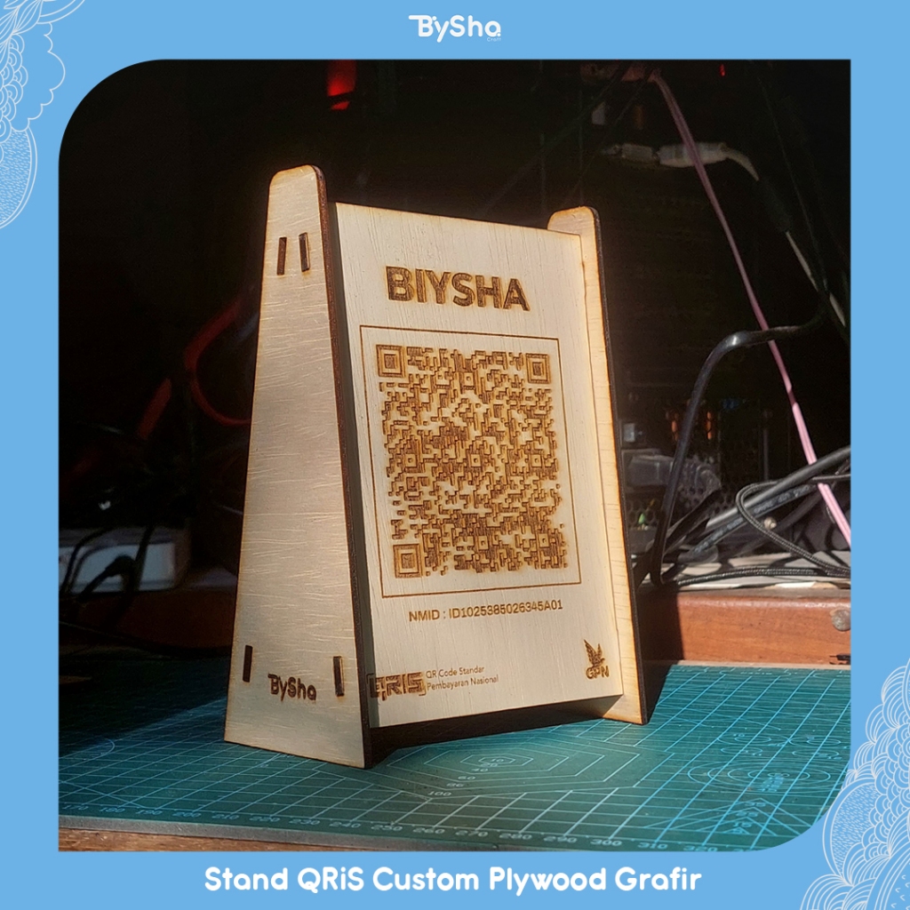 Jual Stand QRiS Bahan Plywood Grafir Bisa Custom Logo & QRiS | Shopee ...