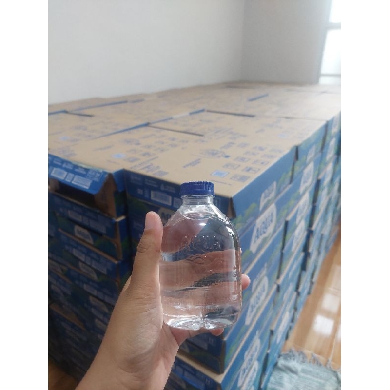 Jual AQUA cube 220ml x 24 botol (1box) | Shopee Indonesia