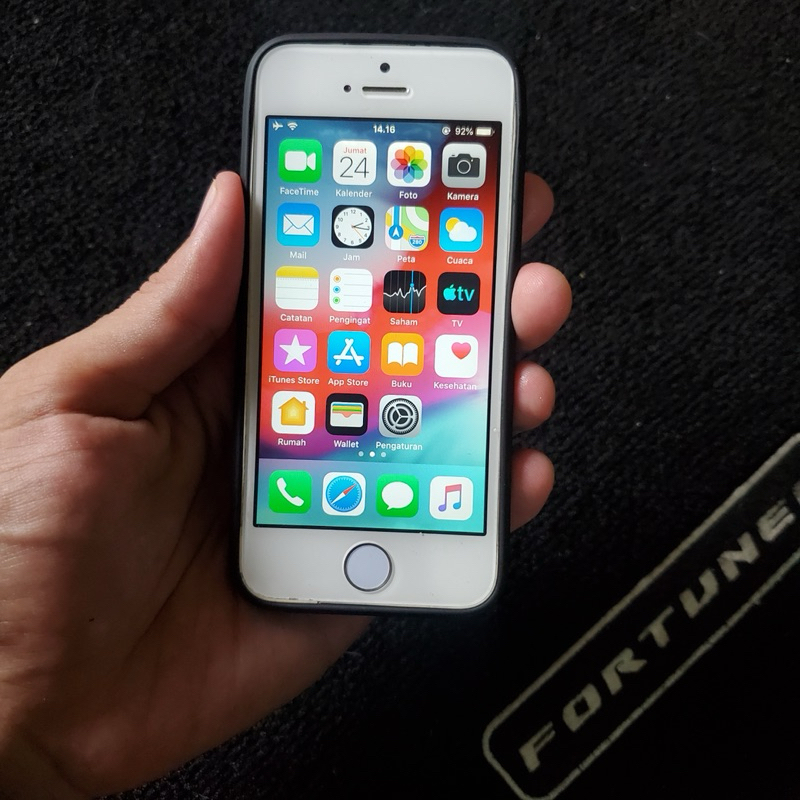 Jual iP 5s 16GB (All Operator - !Box) | Shopee Indonesia