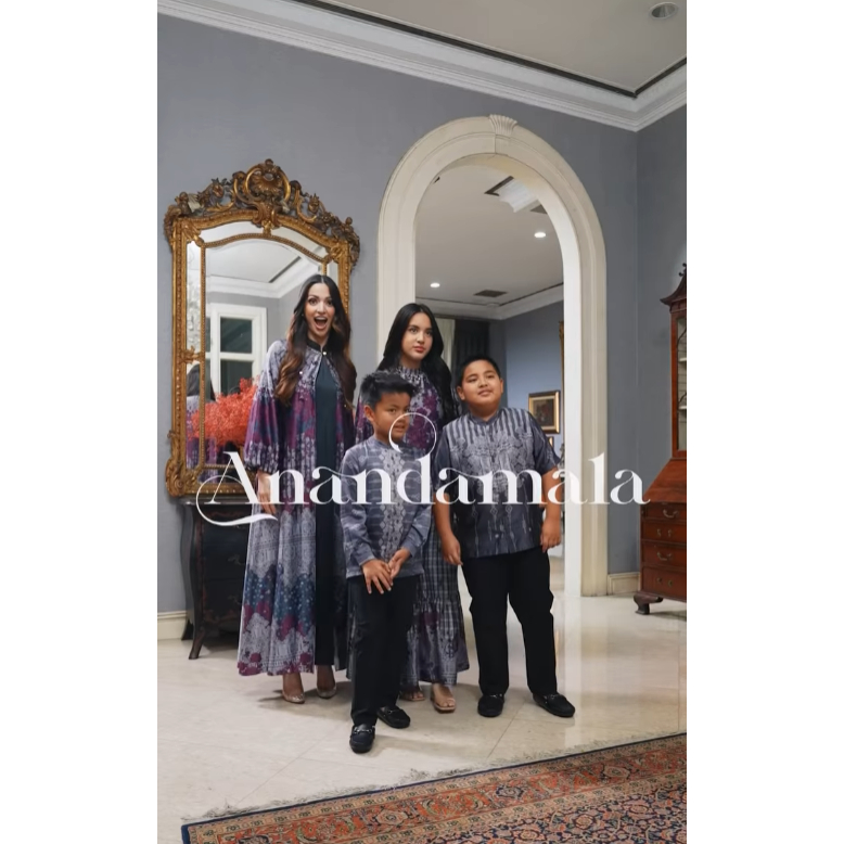 Jual et Raya Family The Last in 2025 warna Wine x Midnightblue The ...