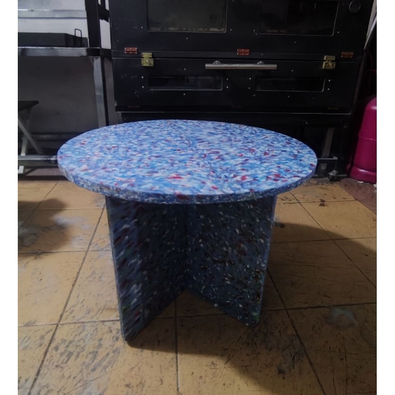 Jual Meja Plastik Papan Daur Ulang Diameter 60 CM | Shopee Indonesia