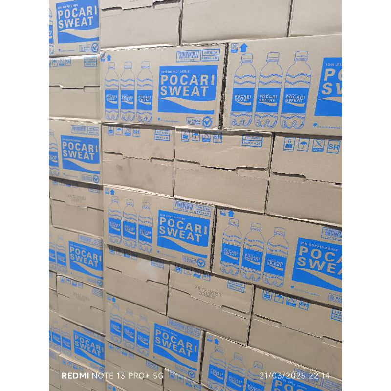 Jual Pocari Sweat 500ml, Minuman Pocari botol sedang | Shopee Indonesia