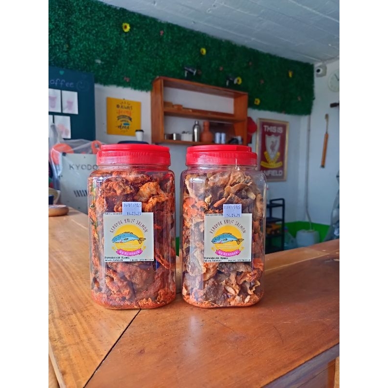 Jual Paket Mix Kerupuk Kulit Ikan Salmon Varian Rasa Spicy 220gr Dan ...