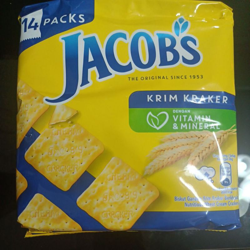 Jual biskuit jacobs petak original cream crackers | Shopee Indonesia