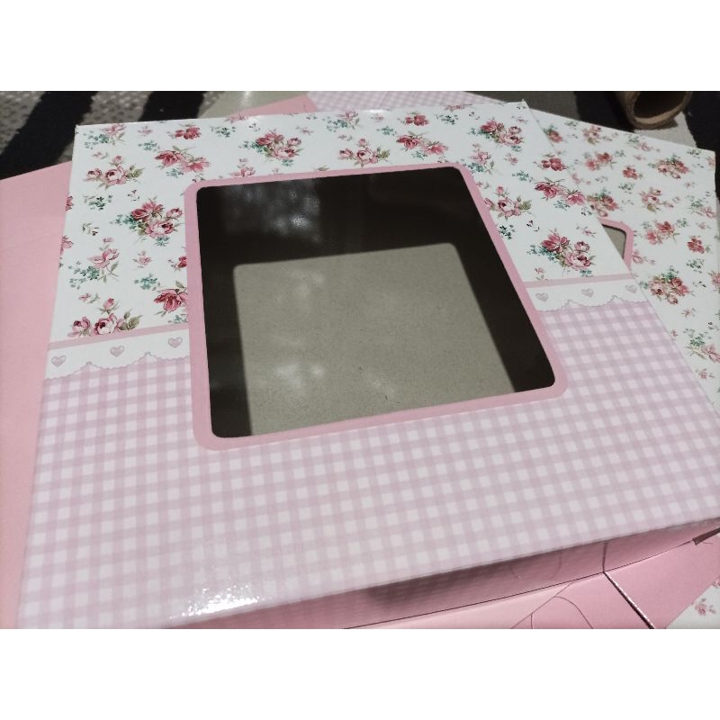 Jual Reject box 22-22-5cm @12pcs (kondisi 95%) | Shopee Indonesia