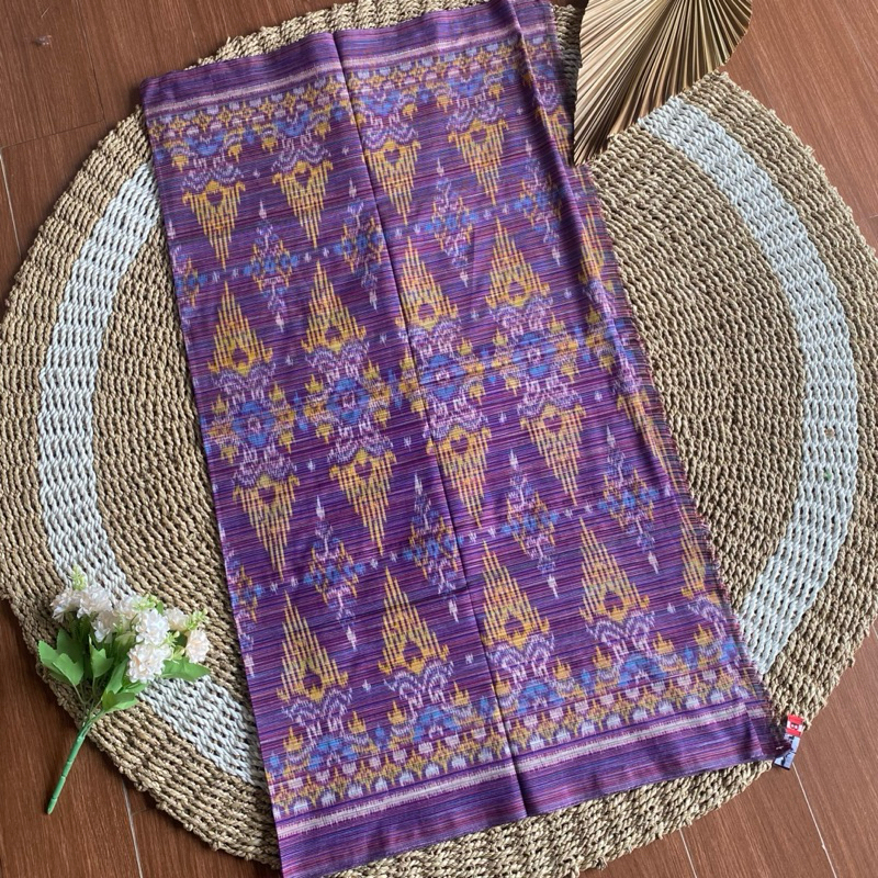 Jual KAIN TENUN ENDEK KHAS BALI MOTIF LURIK DUPA UNGU GRINGSING ...
