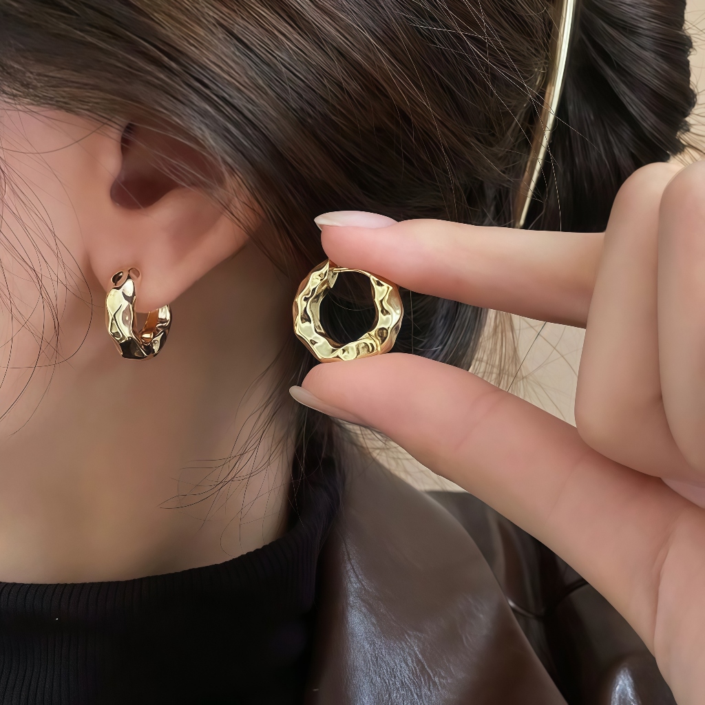 Jual Anting Kecil Desain Unik Tekstur Logam Industrial Chic - Perhiasan ...